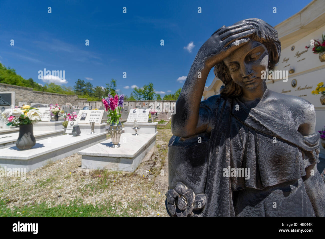 Italian cemetery hi-res stock photography and images - Alamy
