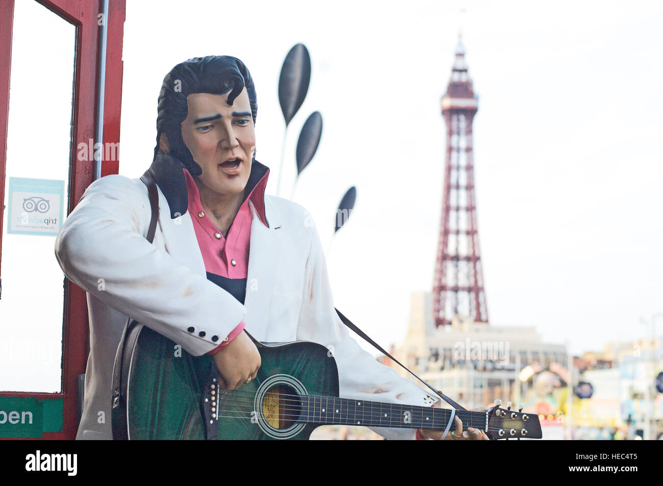 Life size model of elvis hi-res stock photography and images - Alamy