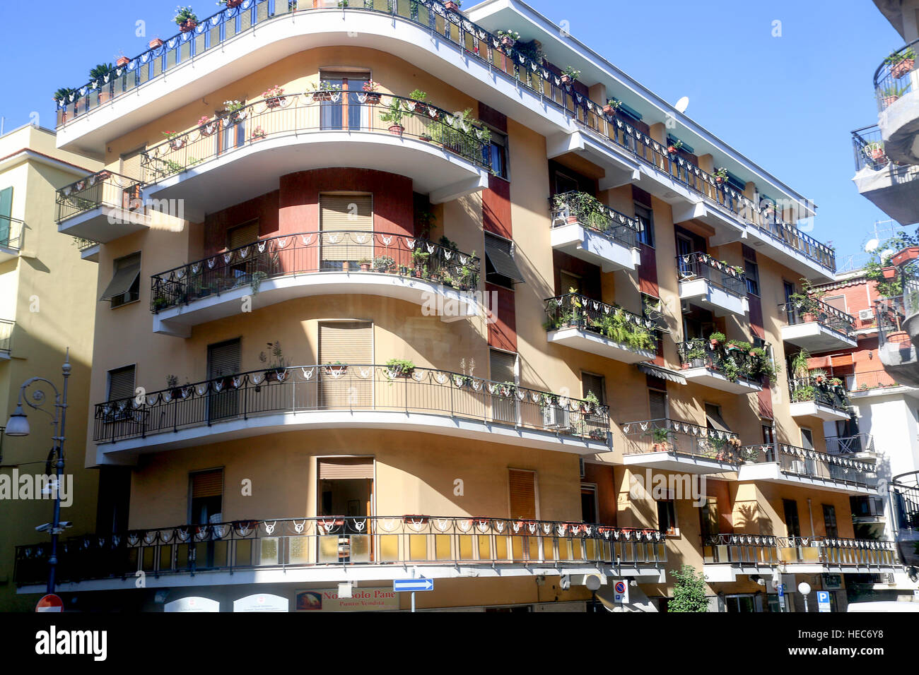 Sorrento italy architecture hi-res stock photography and images - Alamy