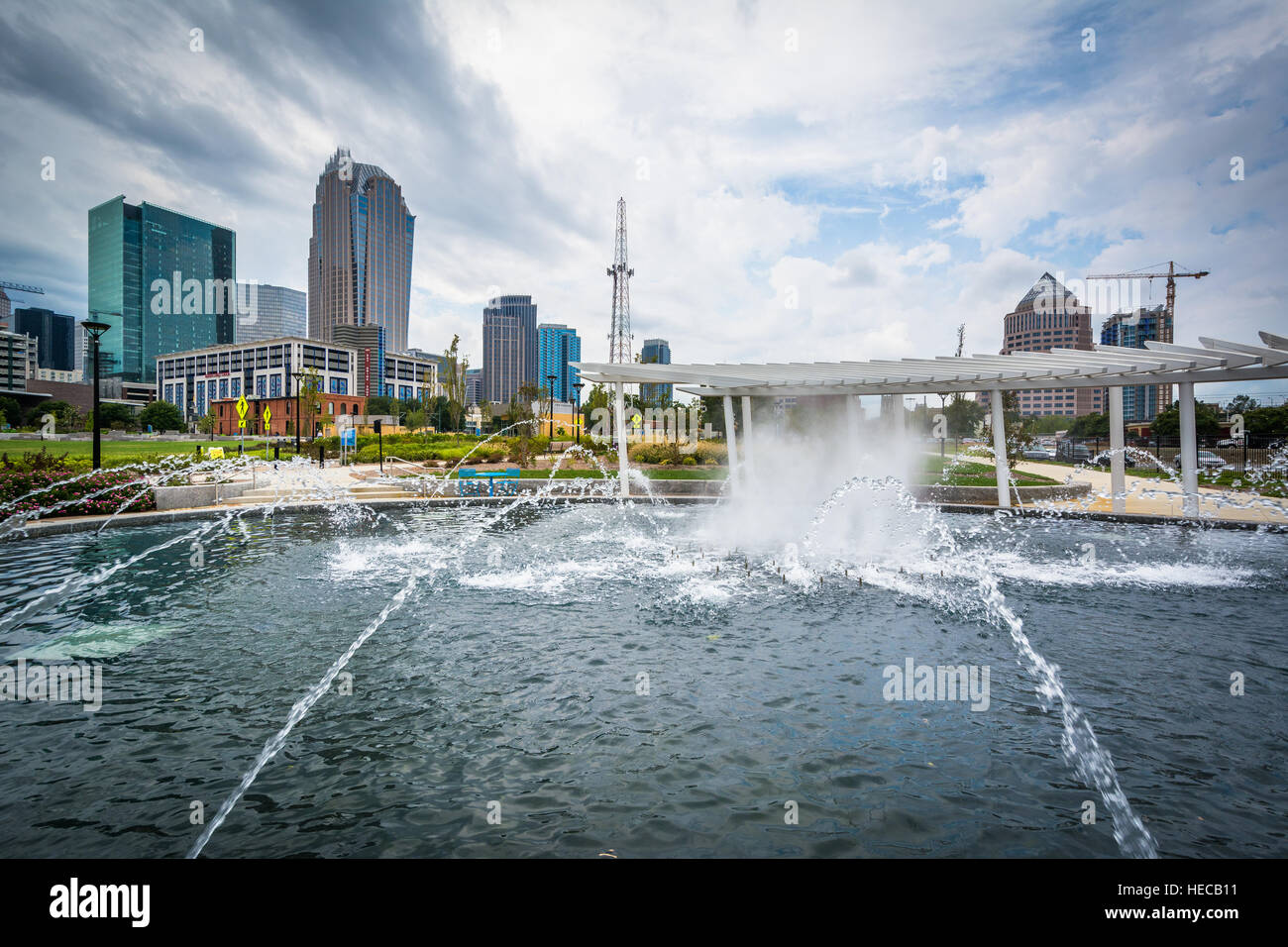 Fountain at First Ward Park in Uptown Charlotte, North Carolina Stock ...