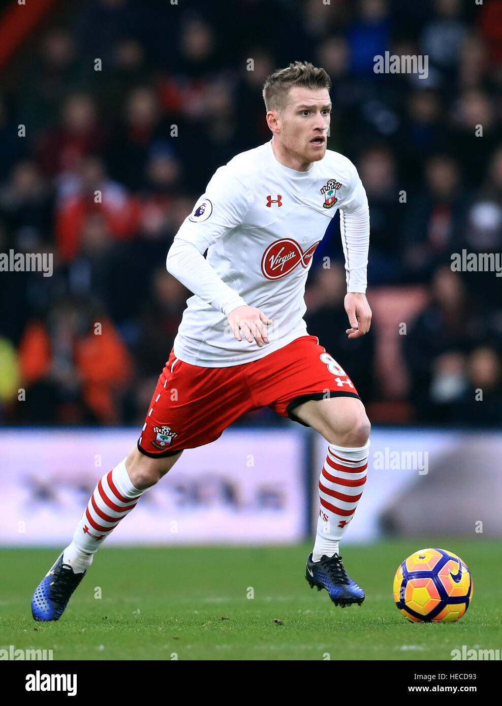Southampton's Steven Davis Stock Photo - Alamy
