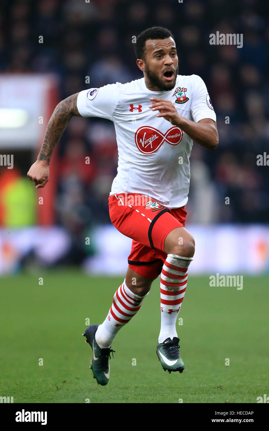 Southampton's Ryan Bertrand Stock Photo - Alamy