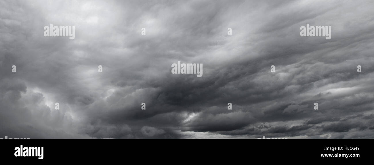 Grey clouds in sky Stock Photo - Alamy