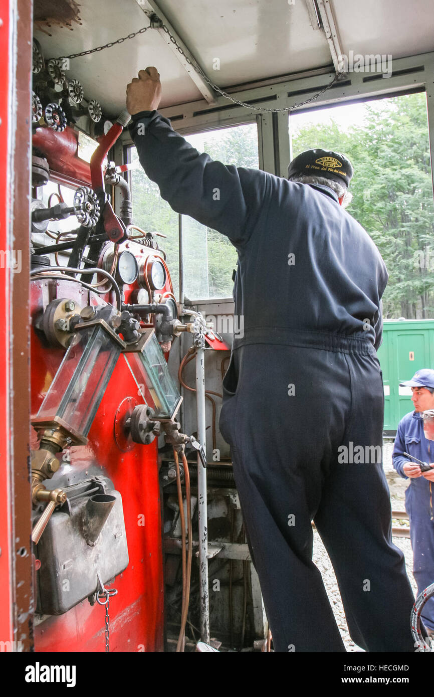 Inside steam locomotive cabin hi-res stock photography and images - Alamy