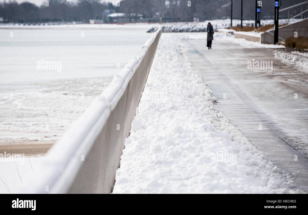 Street view chicago illinois suburb hi-res stock photography and images ...