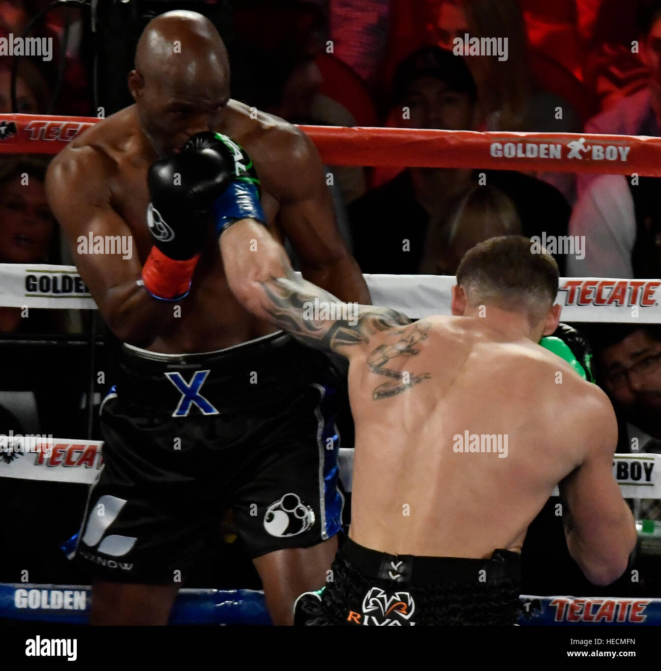 Los Angeles CA. 17th Dec, 2016. (in blk trunks) Bernard Hopkins goes 8 ...