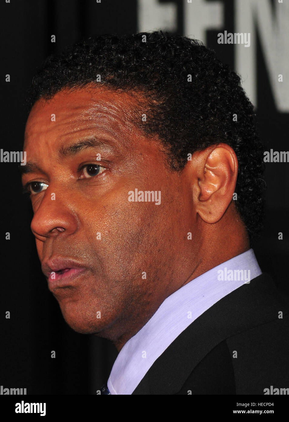 New York, USA. 19th Dec, 2016. Denzel Washington attends the 'Fences ...