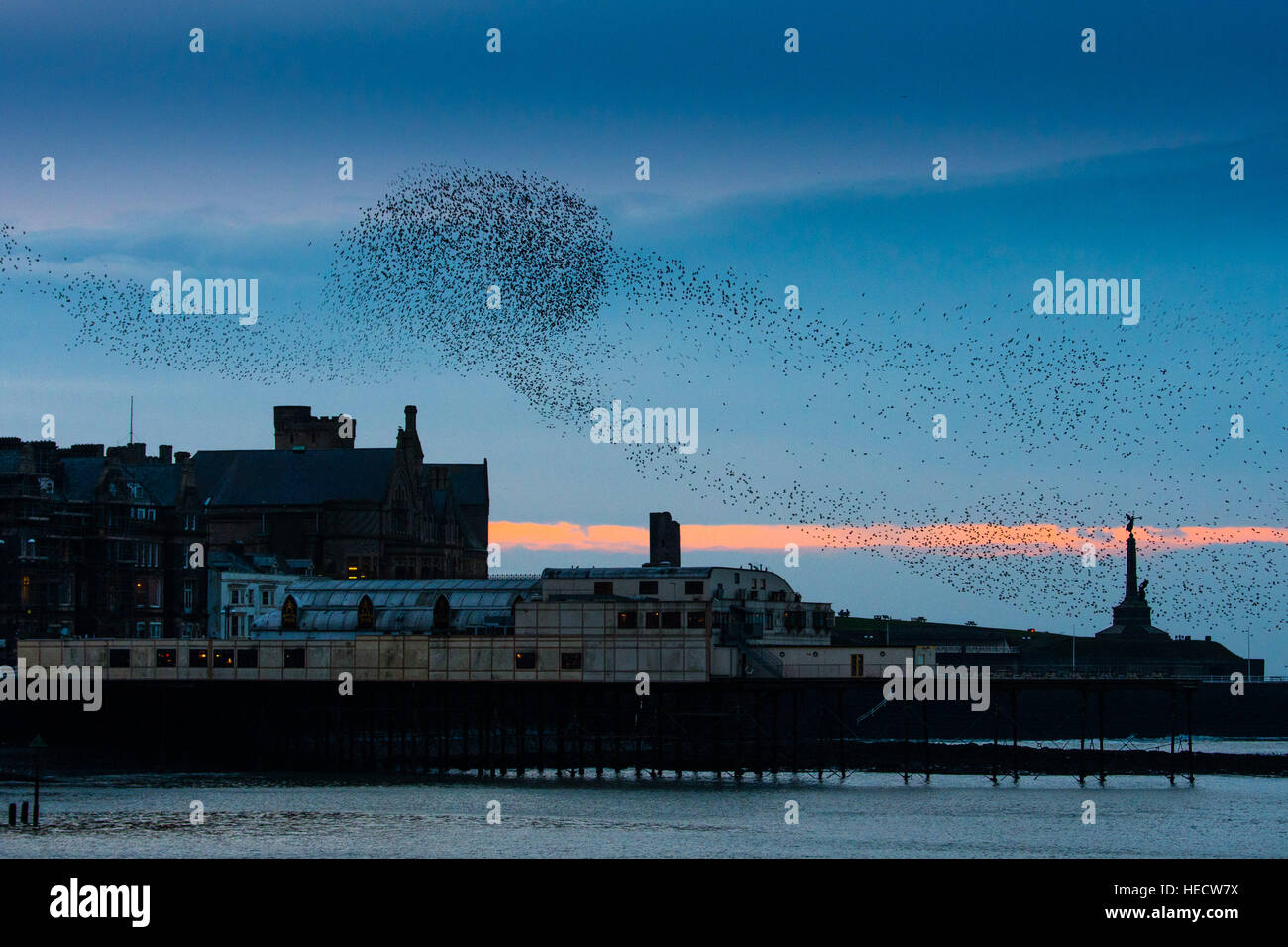 Descending numbers hi-res stock photography and images - Alamy
