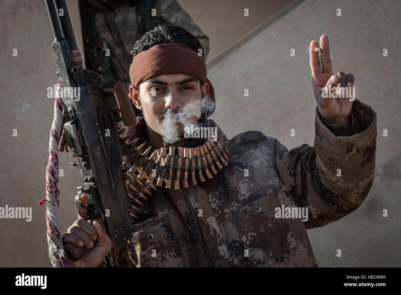 Ypg fighter hi-res stock photography and images - Alamy