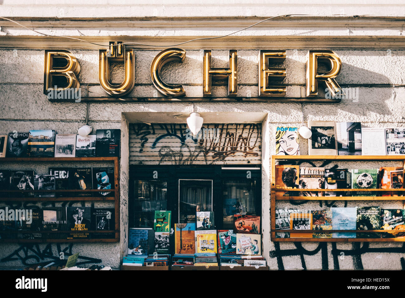 Berlin, Germany. 17th Nov, 2016. A bookstore in prenzlauer berg. Taken ...