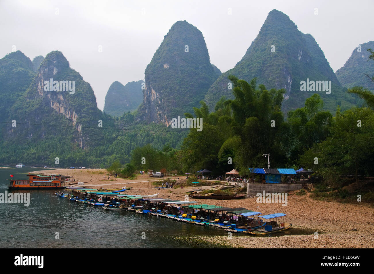Scenery of Lijiang River Guilin-Yangshuo includes bamboo, crags, karsts ...