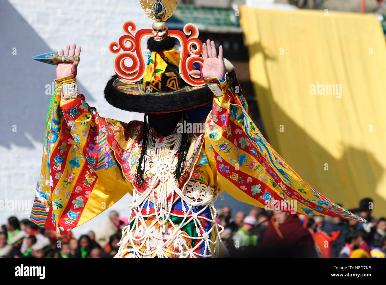 Xiahe: Tibetan Monastery Labrang at the Monlam Festival; Cham dance ...