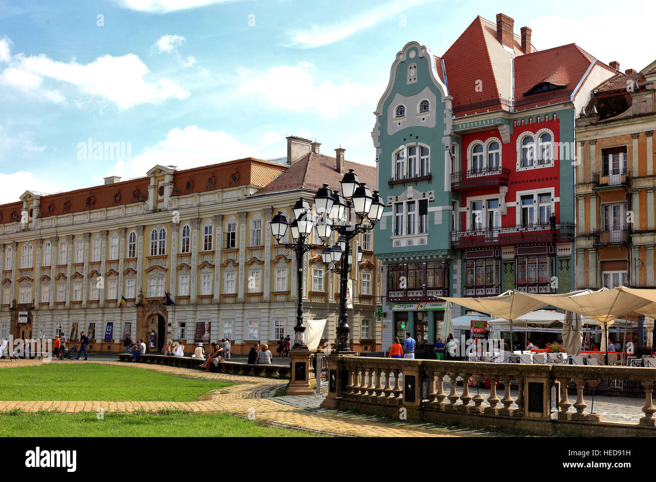 Rumänien, Banat, Timisoara, Temeschwar, Altstadt, links das Kunstmuseum ...