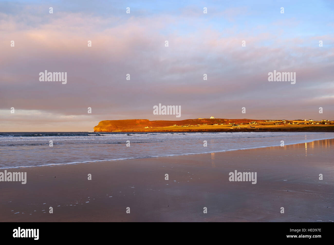 View to Dwarwick Head from Dunnet Bay beach, Caithness, Scotland Stock ...