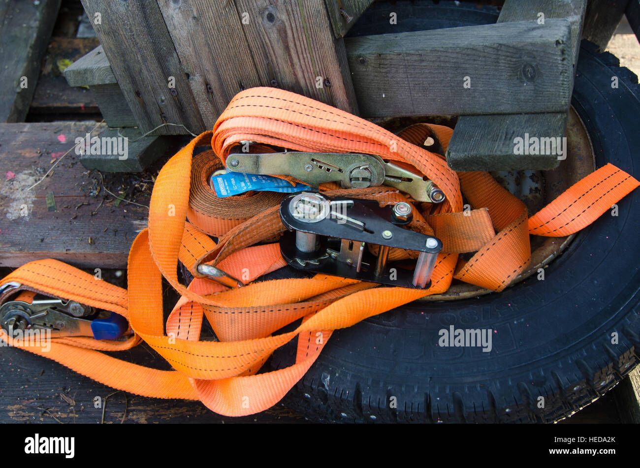 Load securing hi-res stock photography and images - Alamy