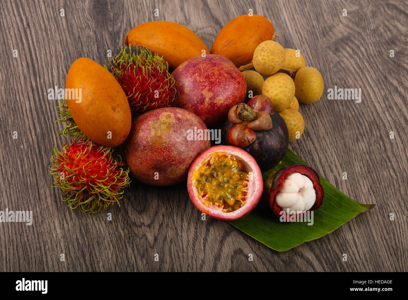 Rombutan fruit hi-res stock photography and images - Alamy
