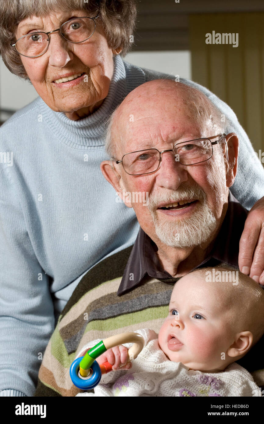 Seniors citizens pensioners retired retirement hi-res stock photography ...
