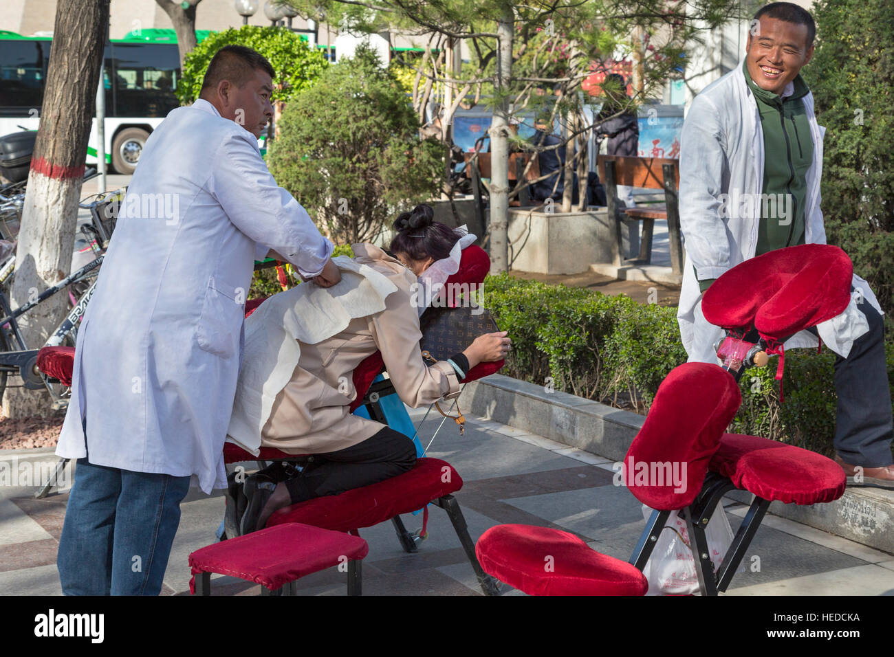 Massage therapy hi-res stock photography and images - Alamy