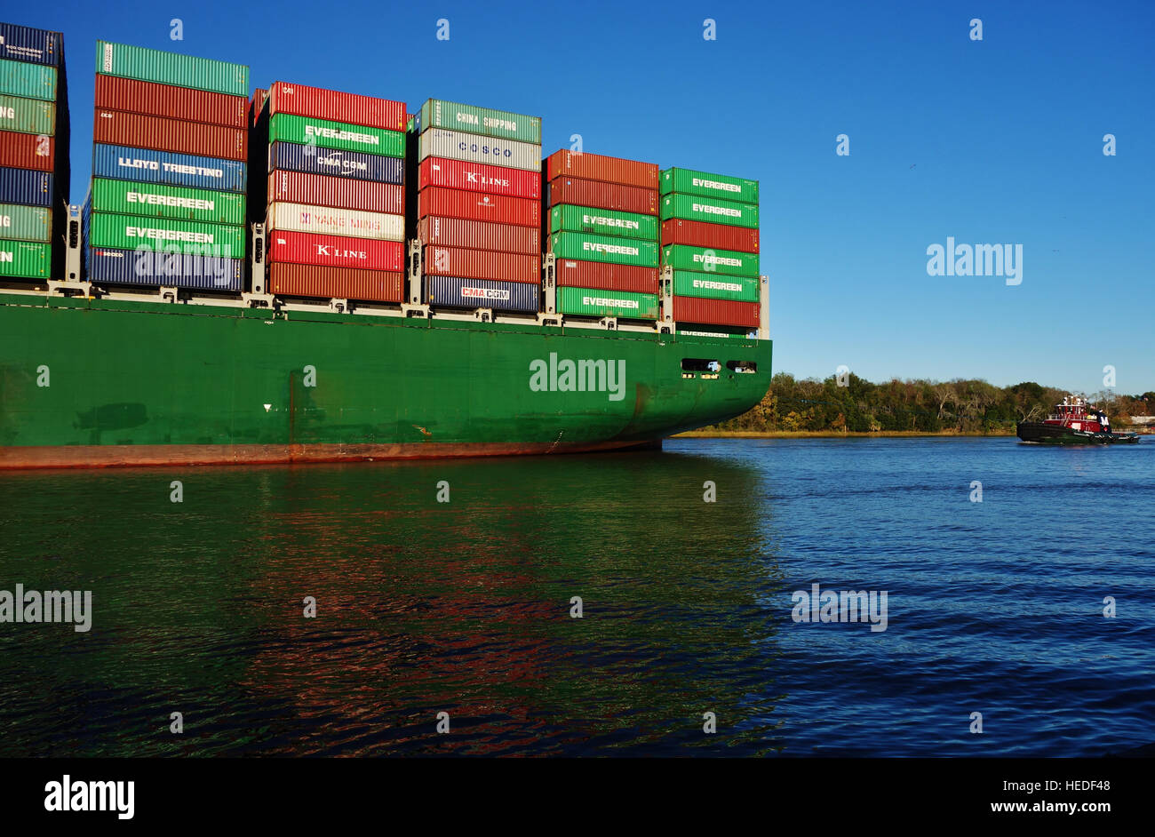 Shipping savannah ship transport hi-res stock photography and images ...