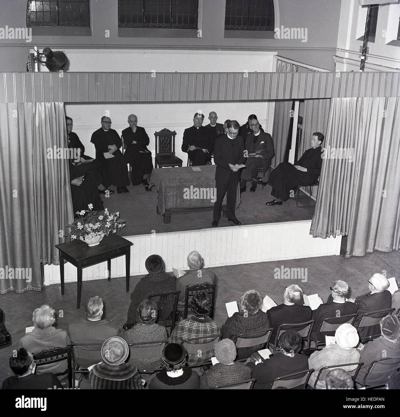 Sermon hall hi-res stock photography and images - Alamy