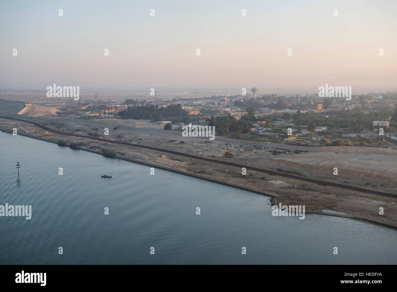 El qantara bridge hi-res stock photography and images - Alamy