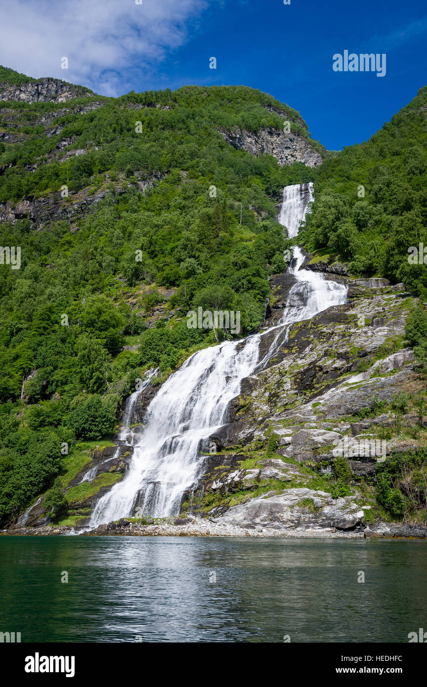 Geiranger waterfall hi-res stock photography and images - Alamy