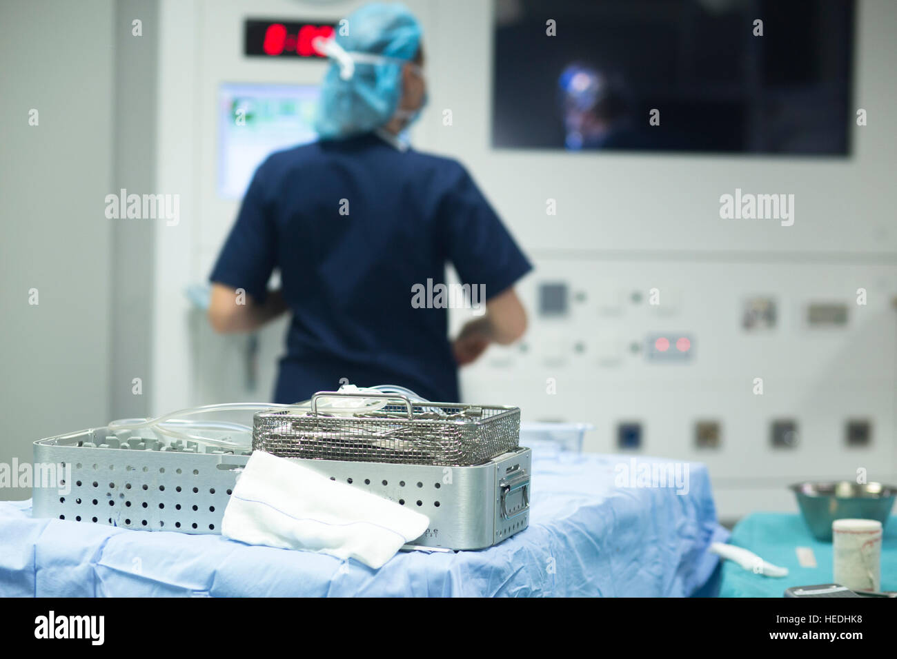 Surgical instrumentation table with sterile instruments ready for ...