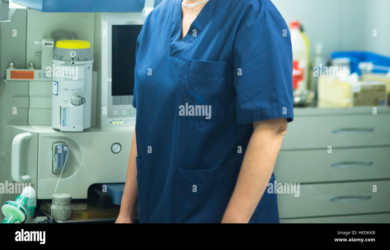 Surgeon in operating theater emergency room surgery in hospital clinic ...