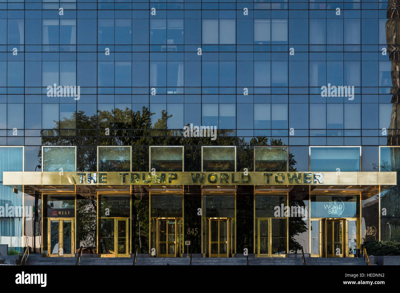 Exterior entrance of the Trump World Tower (845 United Nations Plaza ...
