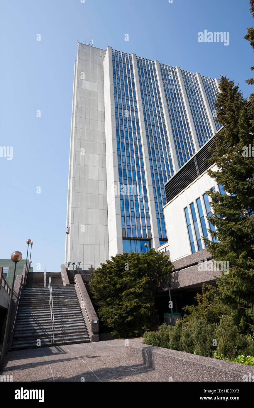 Patterns in building hi-res stock photography and images - Alamy