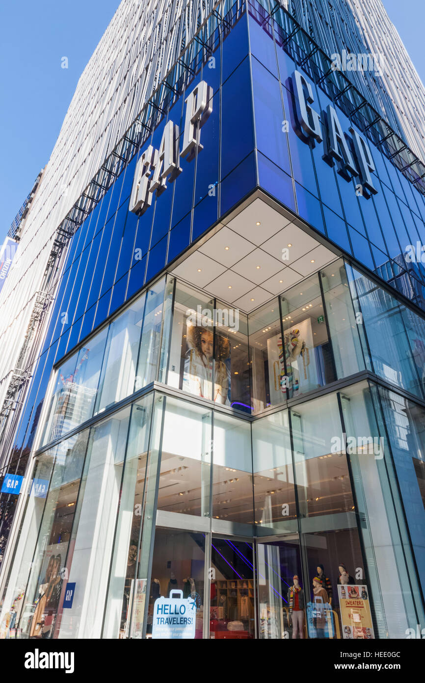 Japan, Honshu, Tokyo, Ginza, Gap Store Stock Photo - Alamy