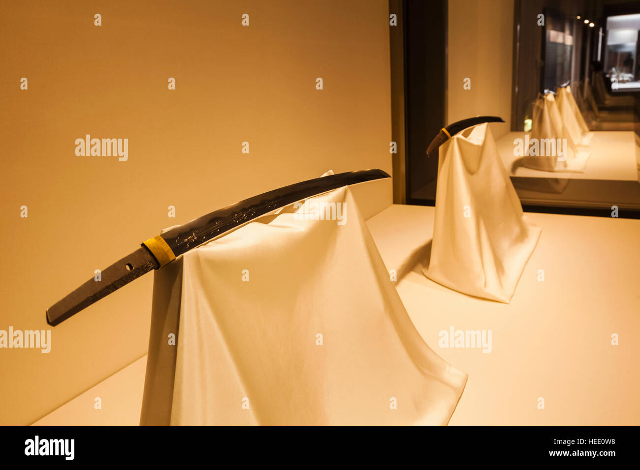 Japanese sword museum tokyo hi-res stock photography and images - Alamy