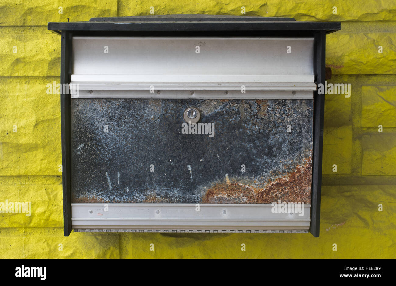 Blue object mailbox hi-res stock photography and images - Alamy