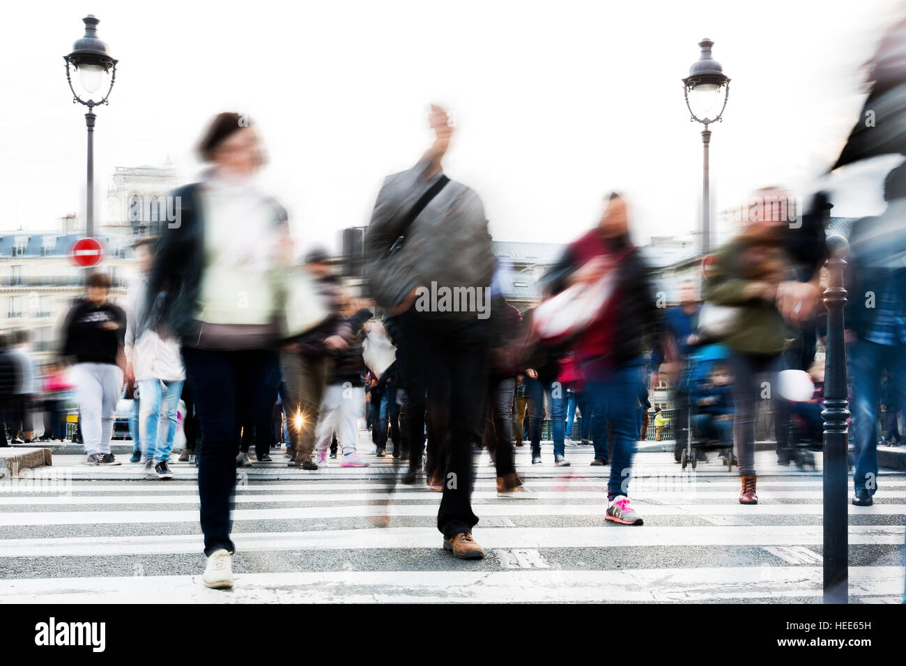 Street crowd motion blur hi-res stock photography and images - Alamy