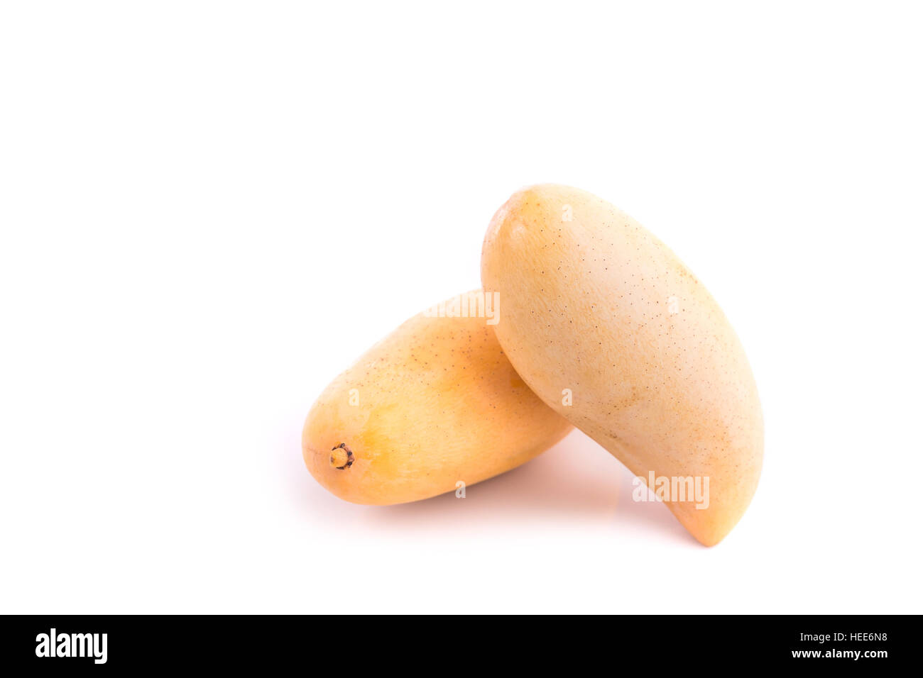 Yellow Mango Vs Red Mango