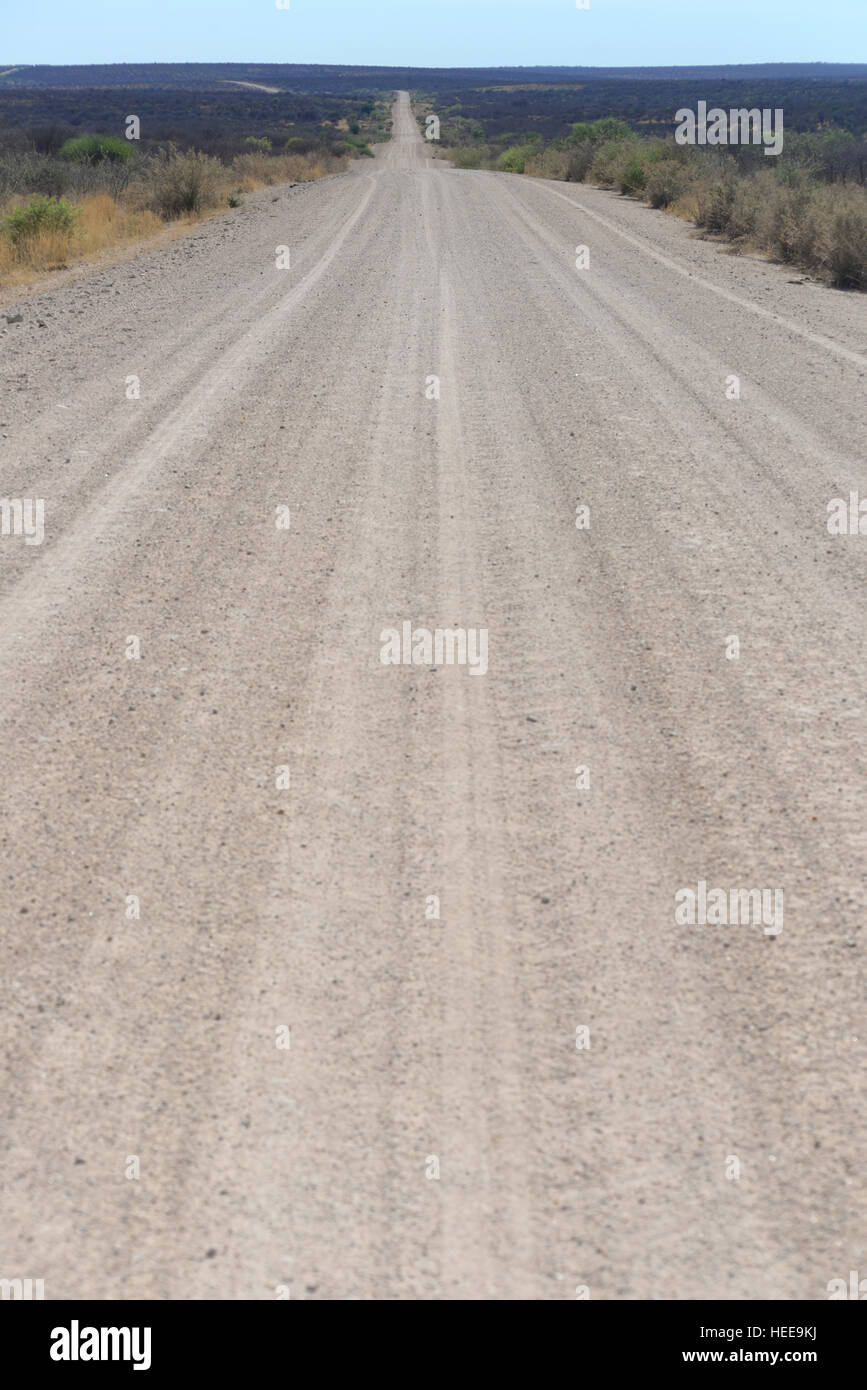 Deserted road hi-res stock photography and images - Alamy