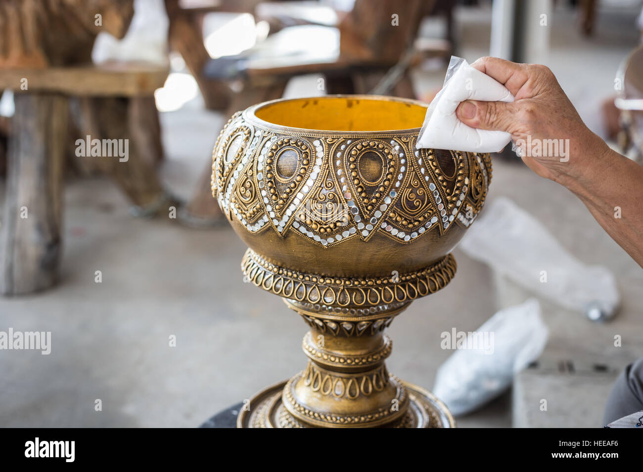 Traditional thai craft hi-res stock photography and images - Alamy