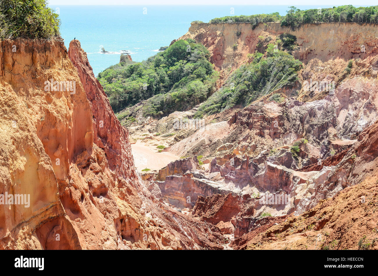 Canyon of cliffs with many stones sedimented by time, rocks with red ...