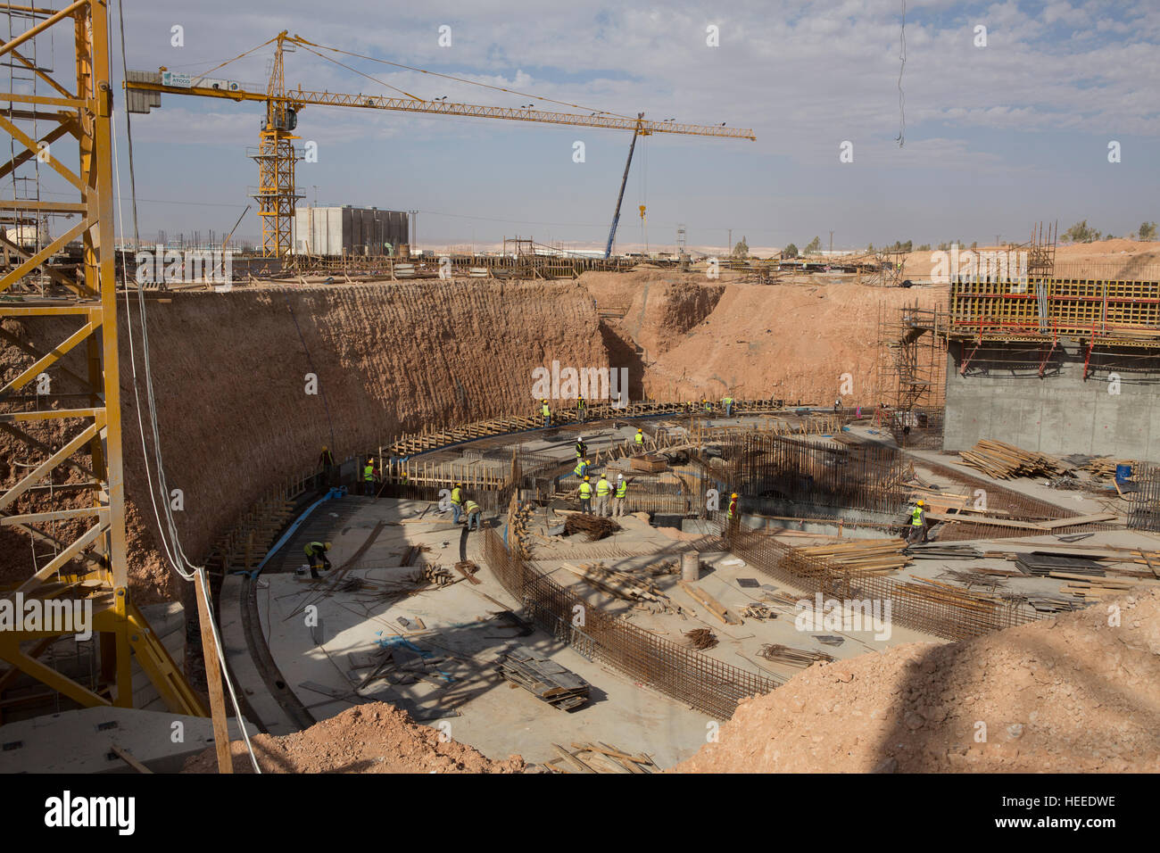 Construction of the As-Samra waste water treatment plant in Zarqa ...