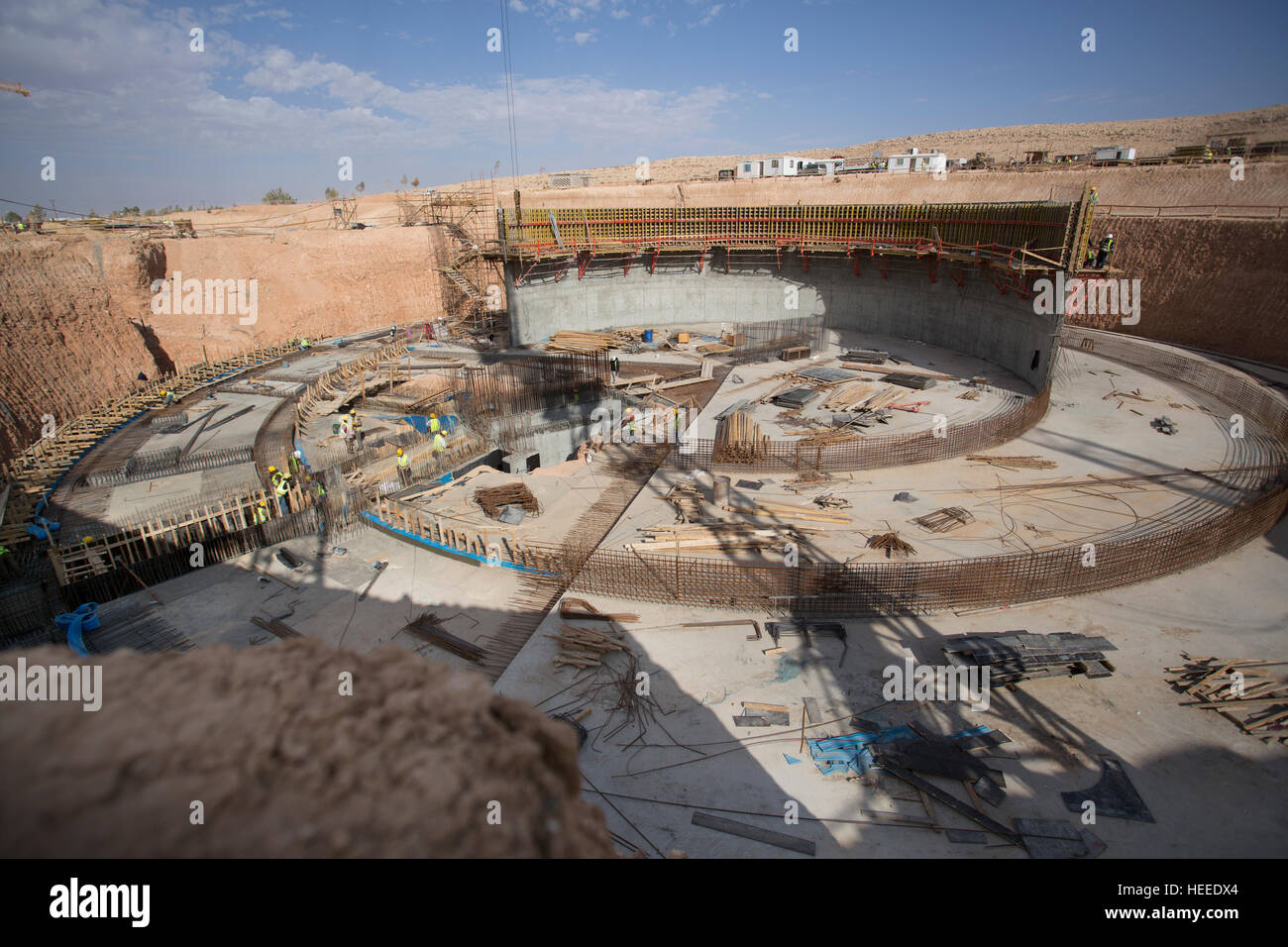 Construction of the As-Samra waste water treatment plant in Zarqa ...