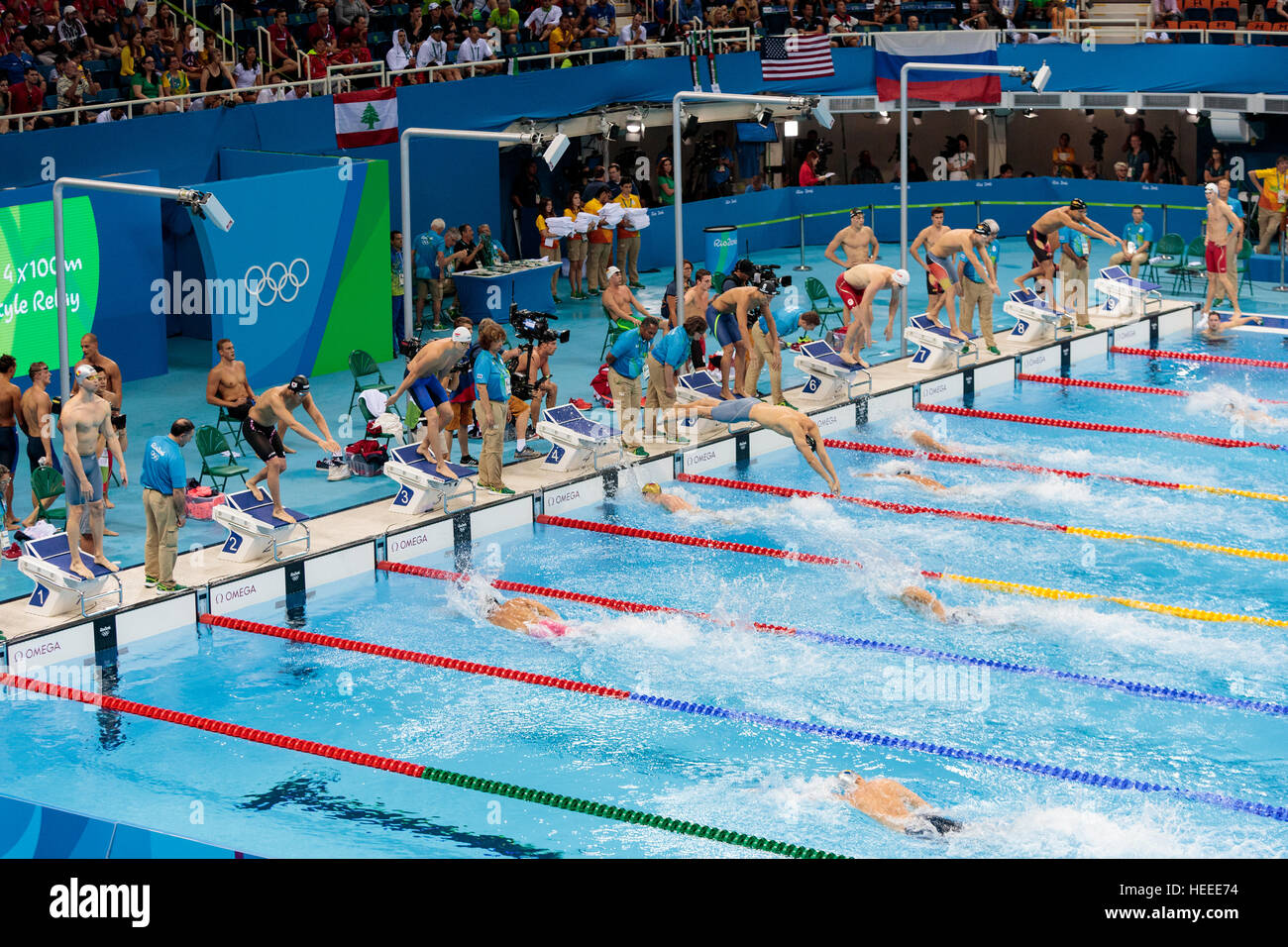 Mens 4 x 100m freestyle relay hi-res stock photography and images - Alamy