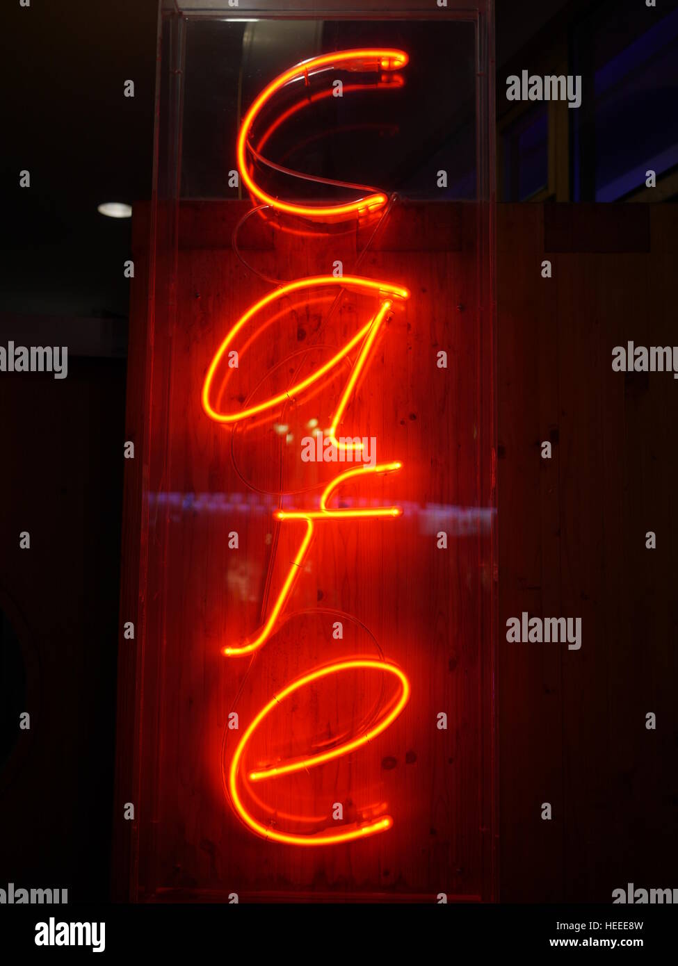 Cafe lighting hi-res stock photography and images - Alamy
