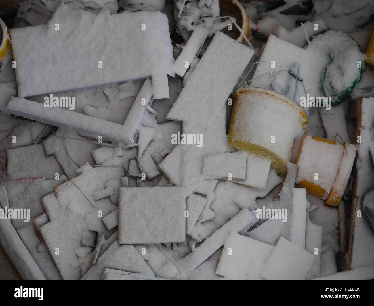 Messy container hi-res stock photography and images - Alamy