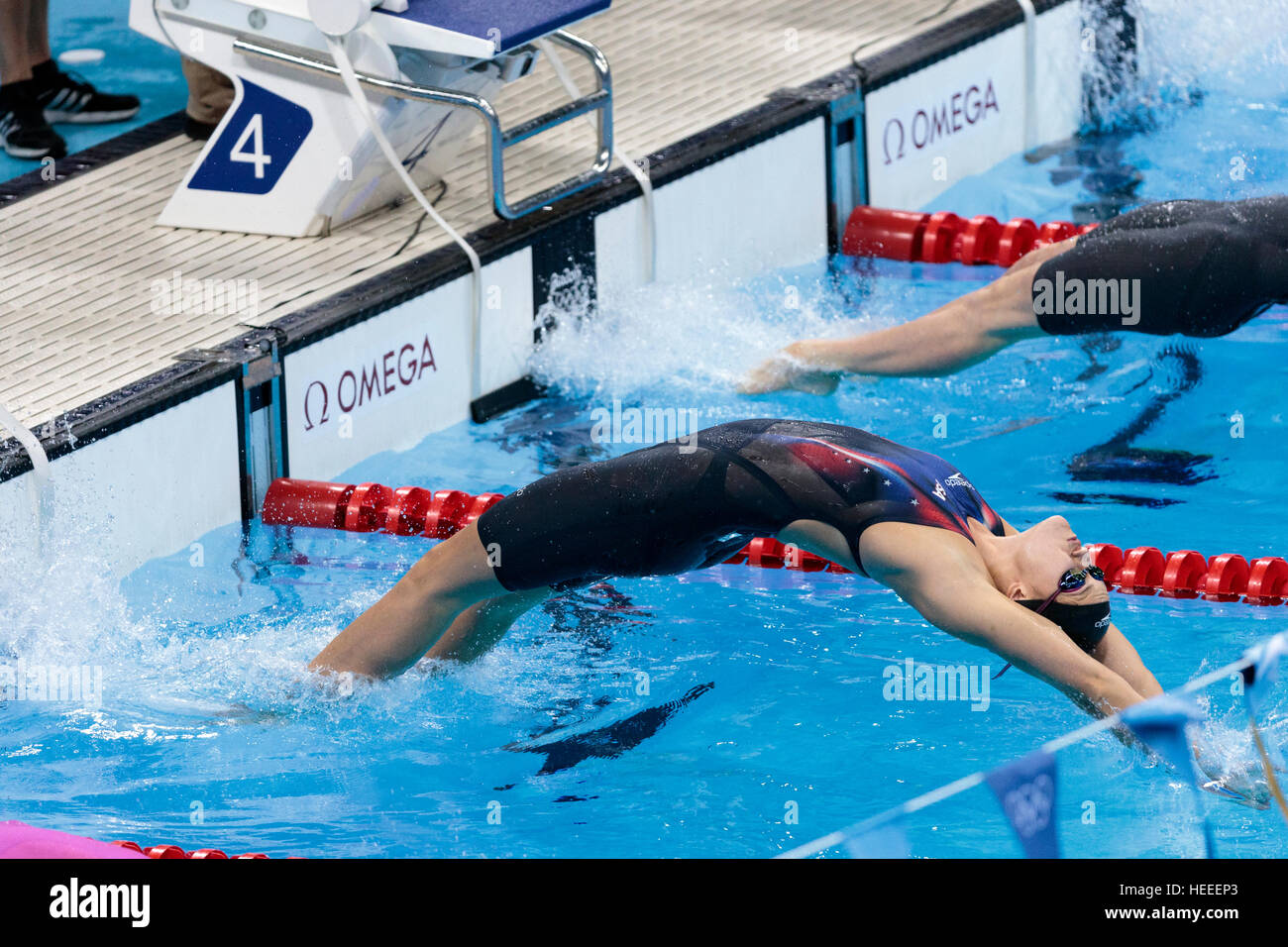 Women swimmer hi-res stock photography and images - Alamy