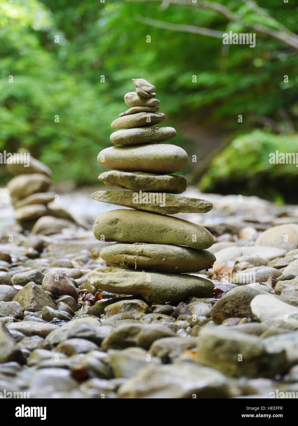 stones in balance Stock Photo - Alamy