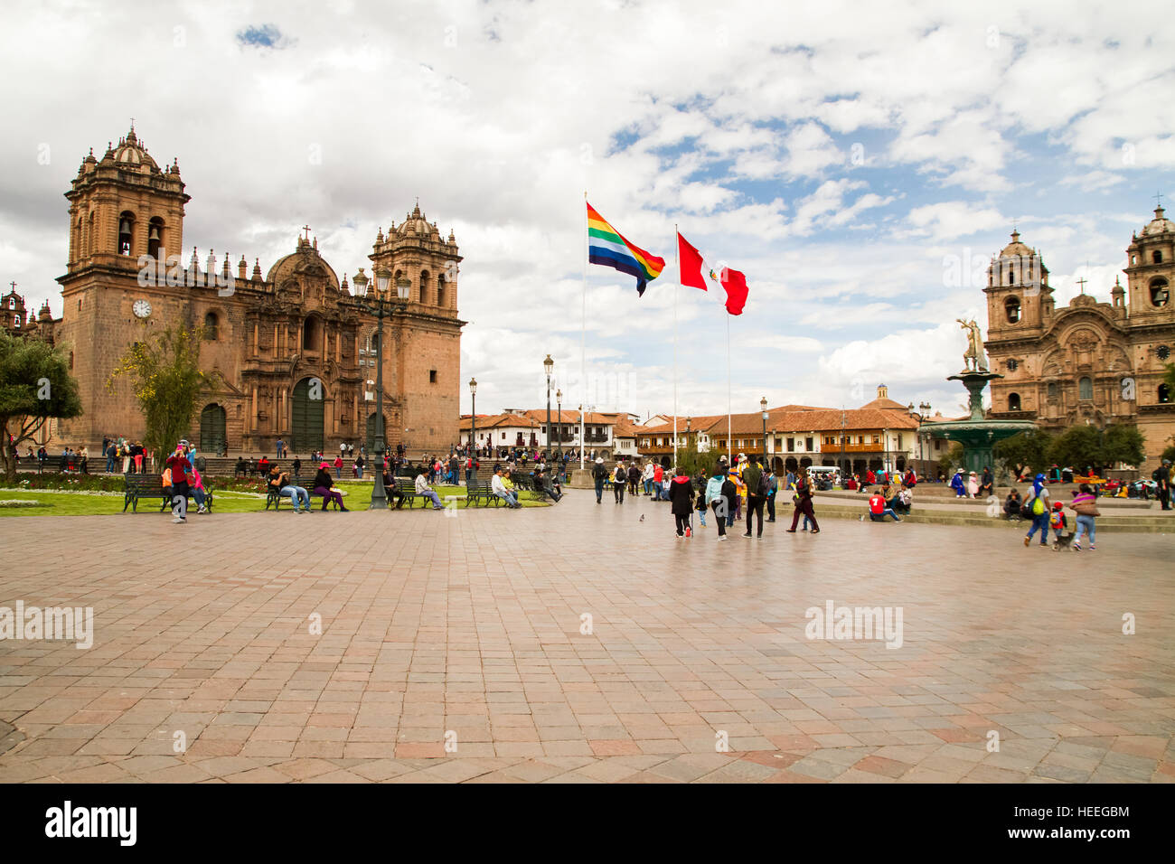 CUSCO - SEPTEMBER 02: Tourists, locals and architecture close-ups on ...