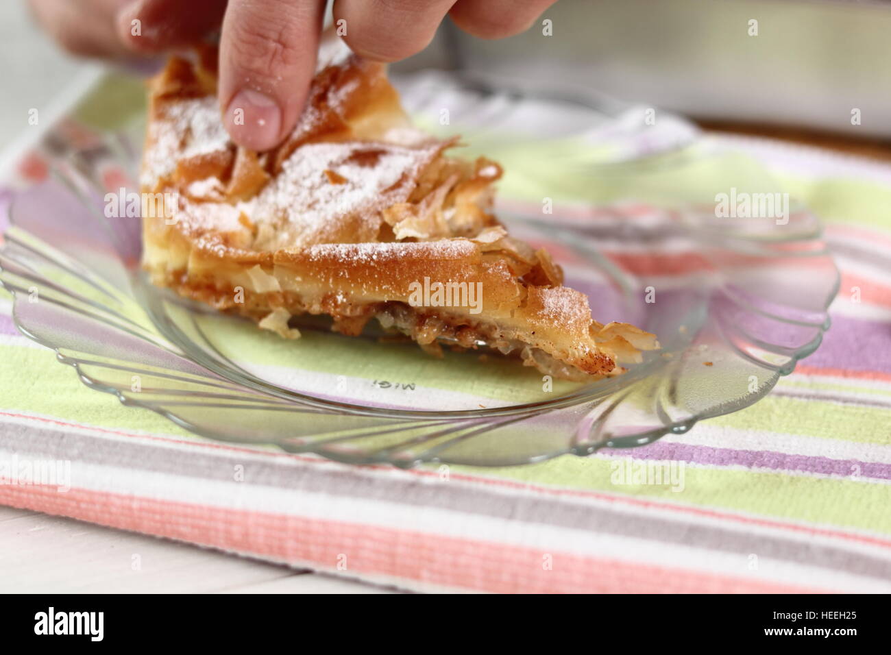 Filo Pastry Topped Apple Pie Stock Photo - Alamy