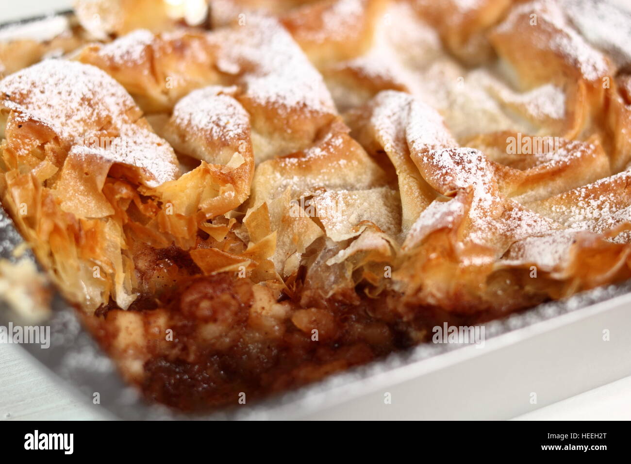 Filo Pastry Topped Apple Pie Stock Photo - Alamy