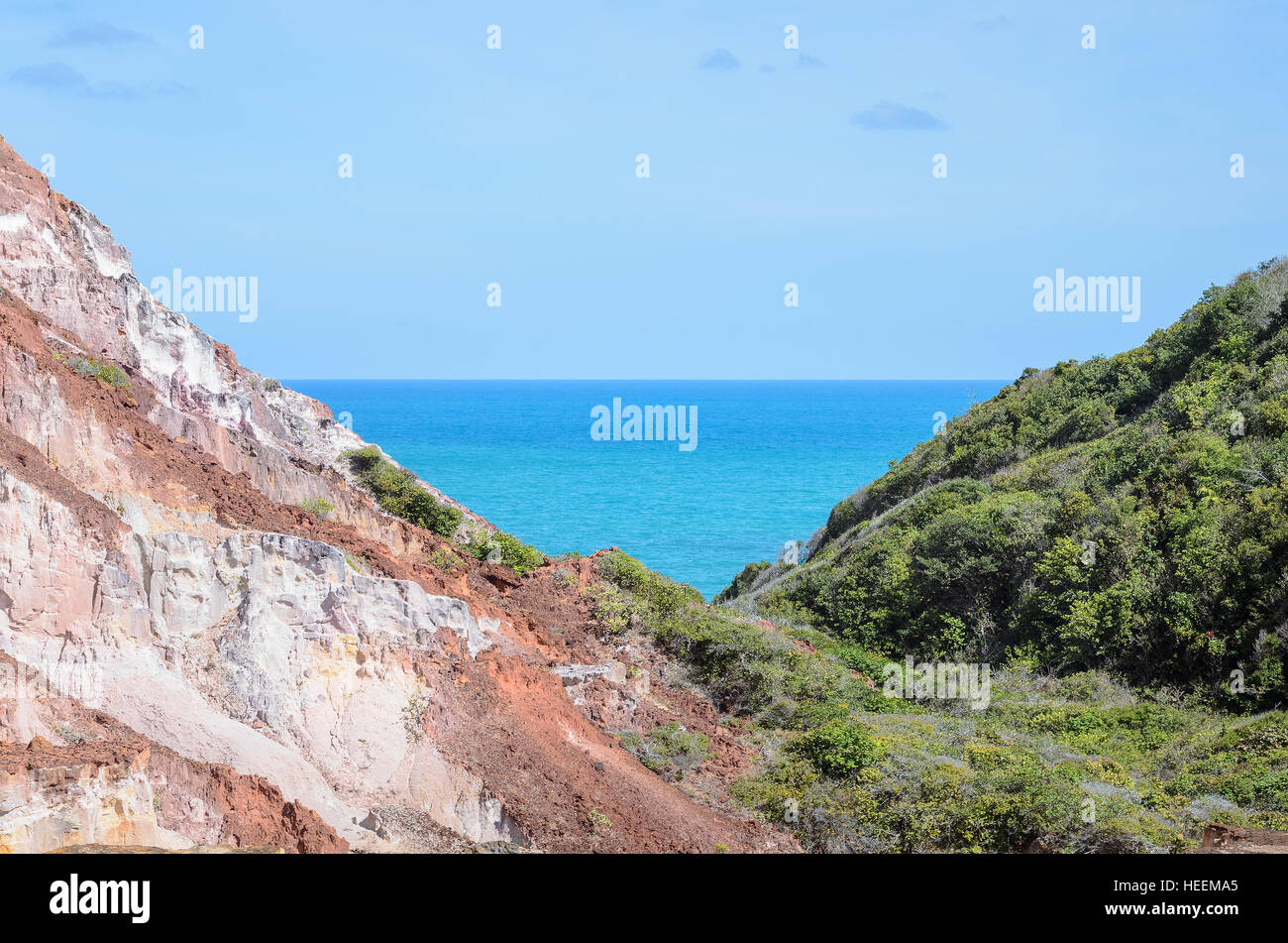 Canyon of cliffs with many stones sedimented by time, rocks with red ...
