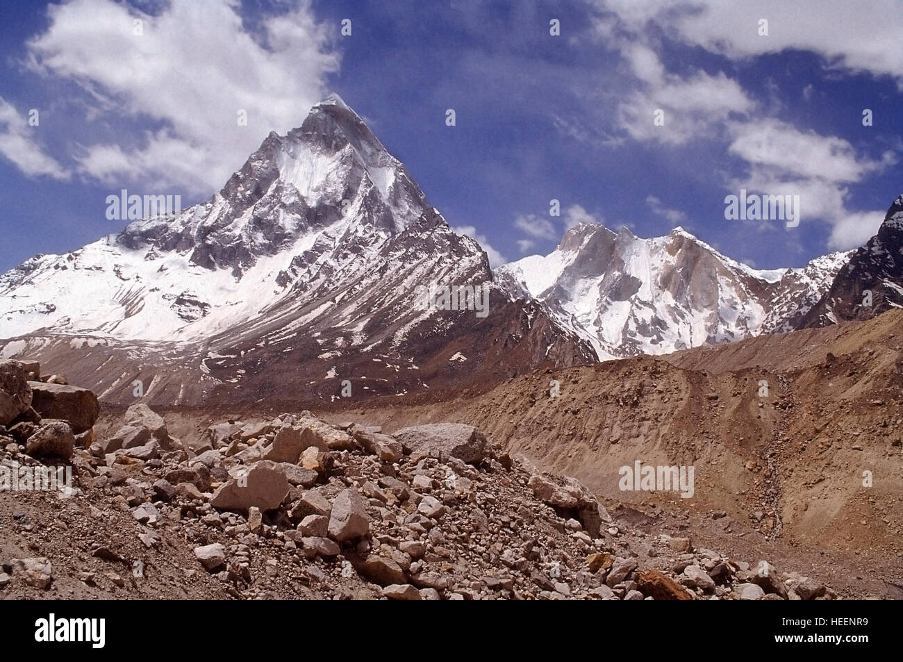 Shivling hi-res stock photography and images - Alamy